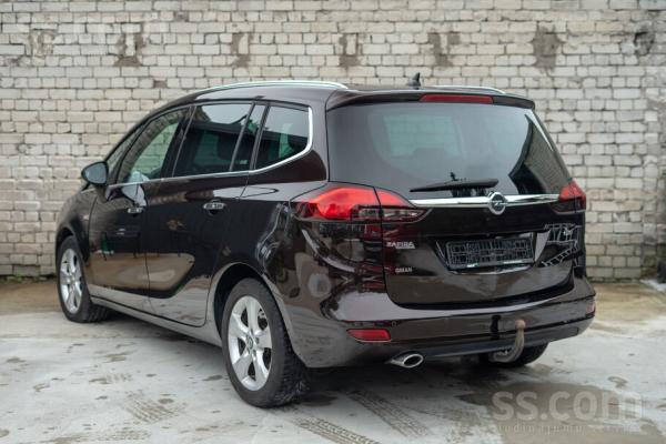 Brūns Opel Zafira 2012 Liepāja, ar dzinēja tilpumu 2.00 L un nobraukumu 271 tūkst. km par 6500 €, foto 4 vietnē AUTOMOTO.COM.LV