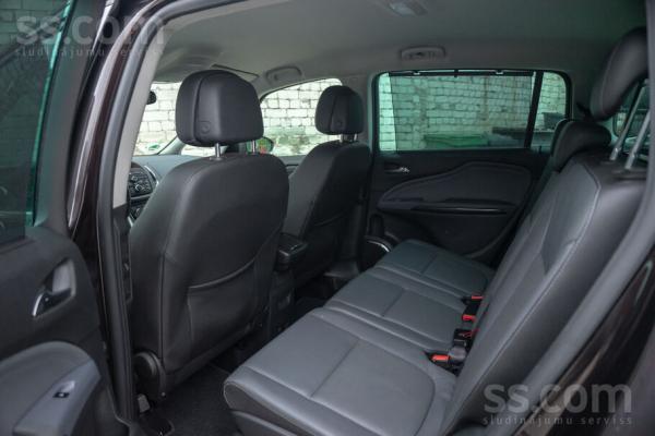 Brūns Opel Zafira 2012 Liepāja, ar dzinēja tilpumu 2.00 L un nobraukumu 271 tūkst. km par 6500 €, foto 10 vietnē AUTOMOTO.COM.LV