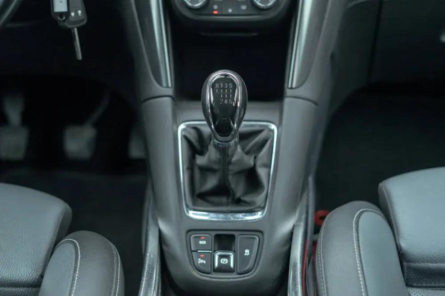 Brūns Opel Zafira 2012 Liepāja, ar dzinēja tilpumu 2.00 L un nobraukumu 271 tūkst. km par 6500 €, foto 21 vietnē AUTOMOTO.COM.LV