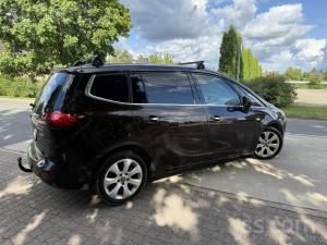 Brūns Opel Zafira 2012 Jelgava, ar dzinēja tilpumu 2.00 L un nobraukumu 0 tūkst. km par 4400 €, foto 7 vietnē AUTOMOTO.COM.LV
