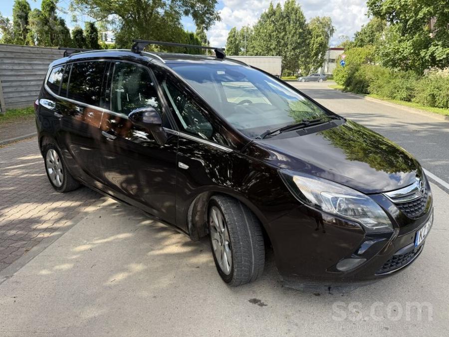 Brūns Opel Zafira 2012 Jelgava, ar dzinēja tilpumu 2.00 L un nobraukumu 0 tūkst. km par 4400 €, foto 13 vietnē AUTOMOTO.COM.LV
