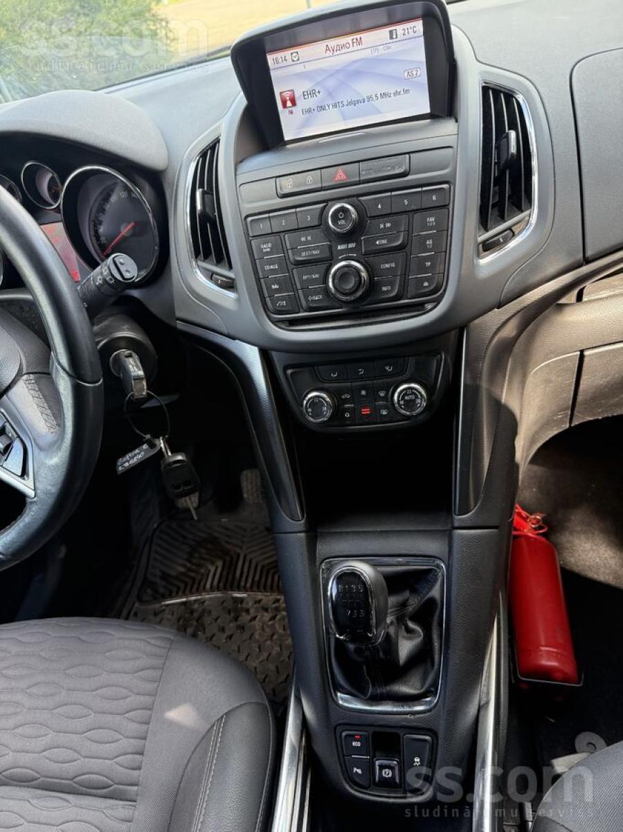 Brūns Opel Zafira 2012 Jelgava, ar dzinēja tilpumu 2.00 L un nobraukumu 0 tūkst. km par 4400 €, foto 23 vietnē AUTOMOTO.COM.LV