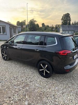 Brūns Opel Zafira 2012 Rēzekne, ar dzinēja tilpumu 2.00 L un nobraukumu 206 tūkst. km par 5650 €, foto 4 vietnē AUTOMOTO.COM.LV