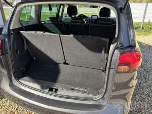 Brown Opel Zafira 2012 in Rezekne, with an engine capacity of 2.00 L and mileage of 255 thousand km for 5650 €, photo 23 on AUTOMOTO.COM.LV