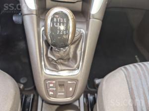 Brown Opel Zafira 2012 in Cesis, with an engine capacity of 2.00 L and mileage of 290 thousand km for 5500 €, photo 17 on AUTOMOTO.COM.LV