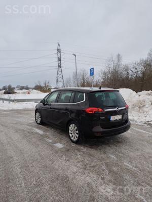Brūns Opel Zafira 2013 Talsi, ar dzinēja tilpumu 2.00 L un nobraukumu 223 tūkst. km par 4500 €, foto 3 vietnē AUTOMOTO.COM.LV