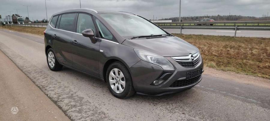 Brūns Opel Zafira 2013 Kauņa, ar dzinēja tilpumu 1.60 L un nobraukumu 300 tūkst. km par 5000 €, foto 1 vietnē AUTOMOTO.COM.LV