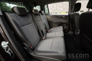 Brown Opel Zafira 2013 in Jelgava, with an engine capacity of 1.60 L and mileage of 0 thousand km for 6990 €, photo 23 on AUTOMOTO.COM.LV