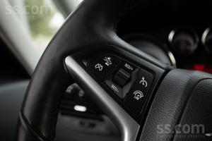 Brown Opel Zafira 2013 in Jelgava, with an engine capacity of 1.60 L and mileage of 0 thousand km for 6990 €, photo 31 on AUTOMOTO.COM.LV