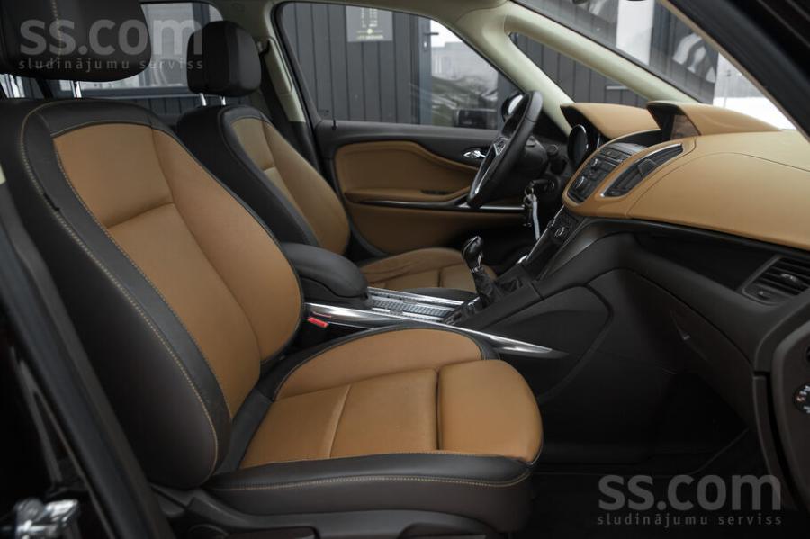 Brūns Opel Zafira 2013 Tukums, ar dzinēja tilpumu 2.00 L un nobraukumu 0 tūkst. km par 6999 €, foto 14 vietnē AUTOMOTO.COM.LV