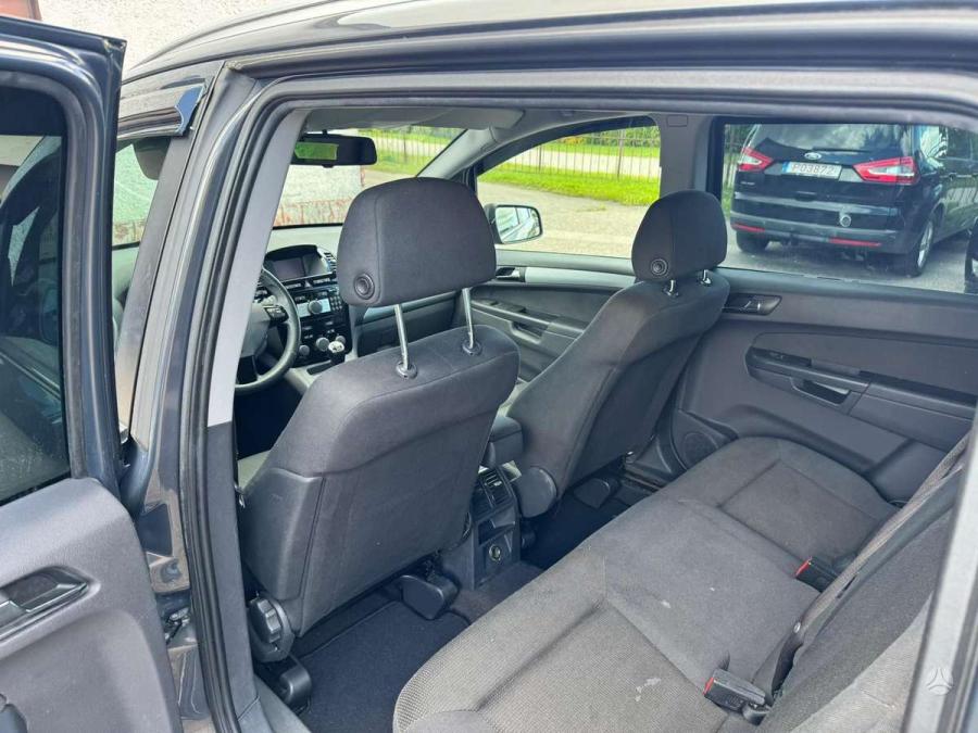 Brūns Opel Zafira 2013 Jurbarkas, ar dzinēja tilpumu 1.70 L un nobraukumu 246 tūkst. km par 3550 €, foto 14 vietnē AUTOMOTO.COM.LV