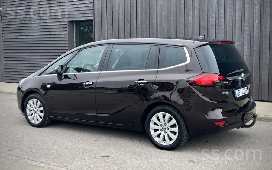 Brūns Opel Zafira 2013 Tukums, ar dzinēja tilpumu 2.00 L un nobraukumu 147 tūkst. km par 6900 €, foto 5 vietnē AUTOMOTO.COM.LV