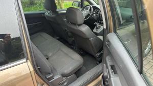 Brūns Opel Zafira 2013 Viļņa, ar dzinēja tilpumu 1.91 L un nobraukumu 300 tūkst. km par 2950 €, foto 9 vietnē AUTOMOTO.COM.LV