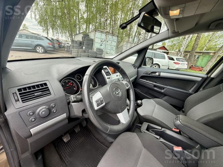 Brūns Opel Zafira 2014 Rīga, ar dzinēja tilpumu 1.70 L un nobraukumu 0 tūkst. km par 3750 €, foto 13 vietnē AUTOMOTO.COM.LV