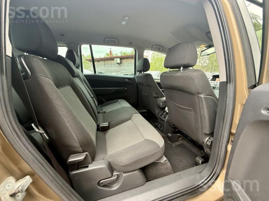 Brūns Opel Zafira 2014 Rīga, ar dzinēja tilpumu 1.70 L un nobraukumu 0 tūkst. km par 3750 €, foto 21 vietnē AUTOMOTO.COM.LV