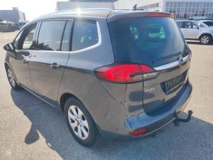 Brūns Opel Zafira 2014 Marijampole, ar dzinēja tilpumu 1.40 L un nobraukumu 257 tūkst. km par 4650 €, foto 3 vietnē AUTOMOTO.COM.LV