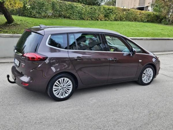 Brūns Opel Zafira 2016 Jēkabpils, ar dzinēja tilpumu 2.00 L un nobraukumu 199 tūkst. km par 8990 €, foto 5 vietnē AUTOMOTO.COM.LV