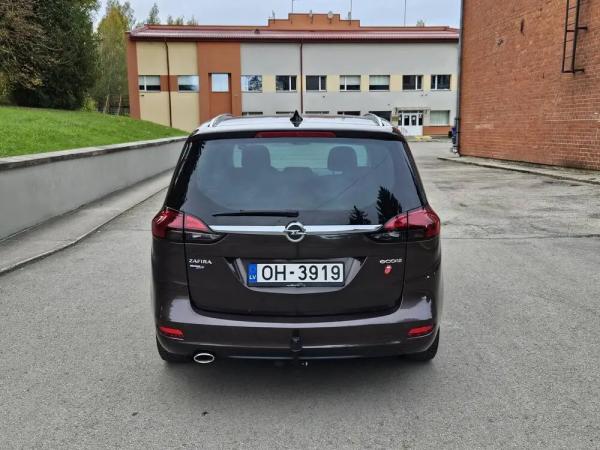 Brūns Opel Zafira 2016 Jēkabpils, ar dzinēja tilpumu 2.00 L un nobraukumu 199 tūkst. km par 8990 €, foto 7 vietnē AUTOMOTO.COM.LV