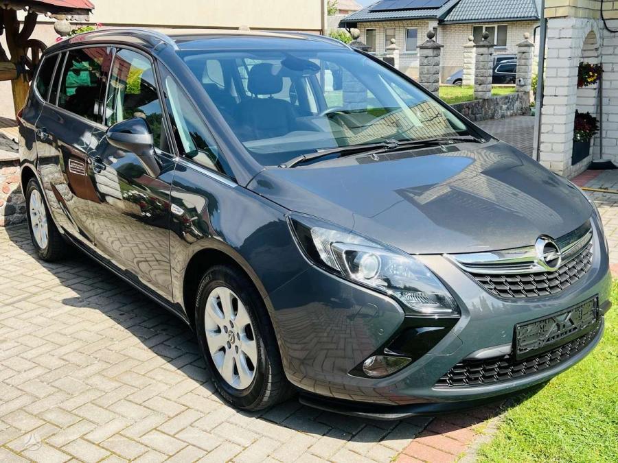 Brūns Opel Zafira 2016 Prienai, ar dzinēja tilpumu 1.60 L un nobraukumu 232 tūkst. km par 5499 €, foto 1 vietnē AUTOMOTO.COM.LV