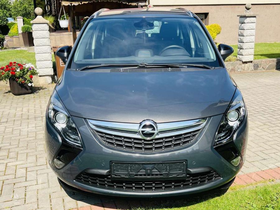 Brūns Opel Zafira 2016 Prienai, ar dzinēja tilpumu 1.60 L un nobraukumu 232 tūkst. km par 5499 €, foto 3 vietnē AUTOMOTO.COM.LV