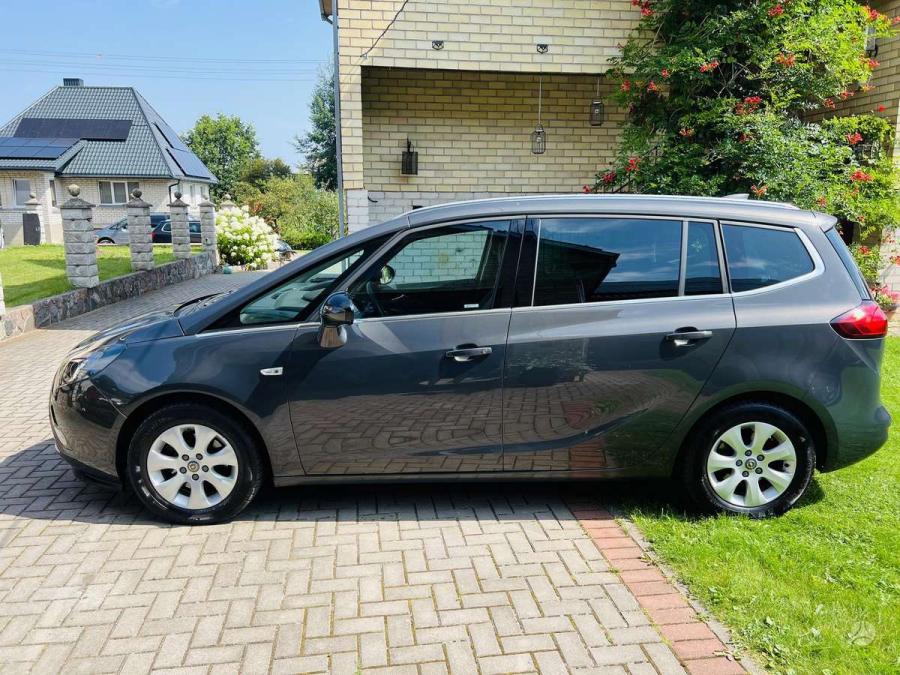 Brūns Opel Zafira 2016 Prienai, ar dzinēja tilpumu 1.60 L un nobraukumu 232 tūkst. km par 5499 €, foto 5 vietnē AUTOMOTO.COM.LV