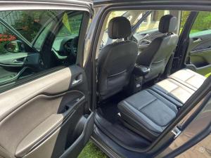 Brūns Opel Zafira 2016 Prienai, ar dzinēja tilpumu 1.60 L un nobraukumu 232 tūkst. km par 5499 €, foto 15 vietnē AUTOMOTO.COM.LV
