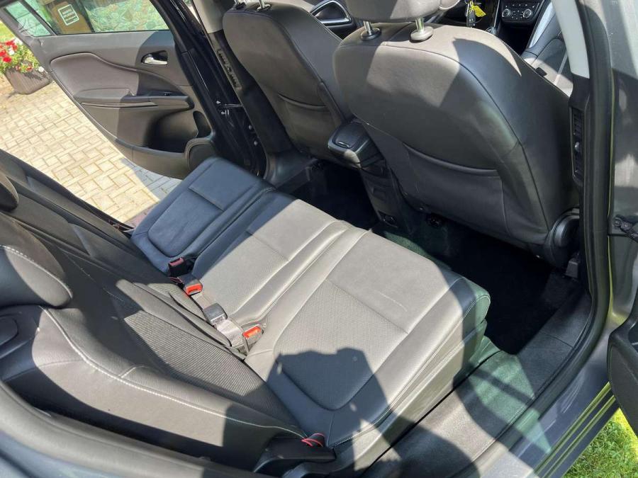 Brūns Opel Zafira 2016 Prienai, ar dzinēja tilpumu 1.60 L un nobraukumu 232 tūkst. km par 5499 €, foto 18 vietnē AUTOMOTO.COM.LV