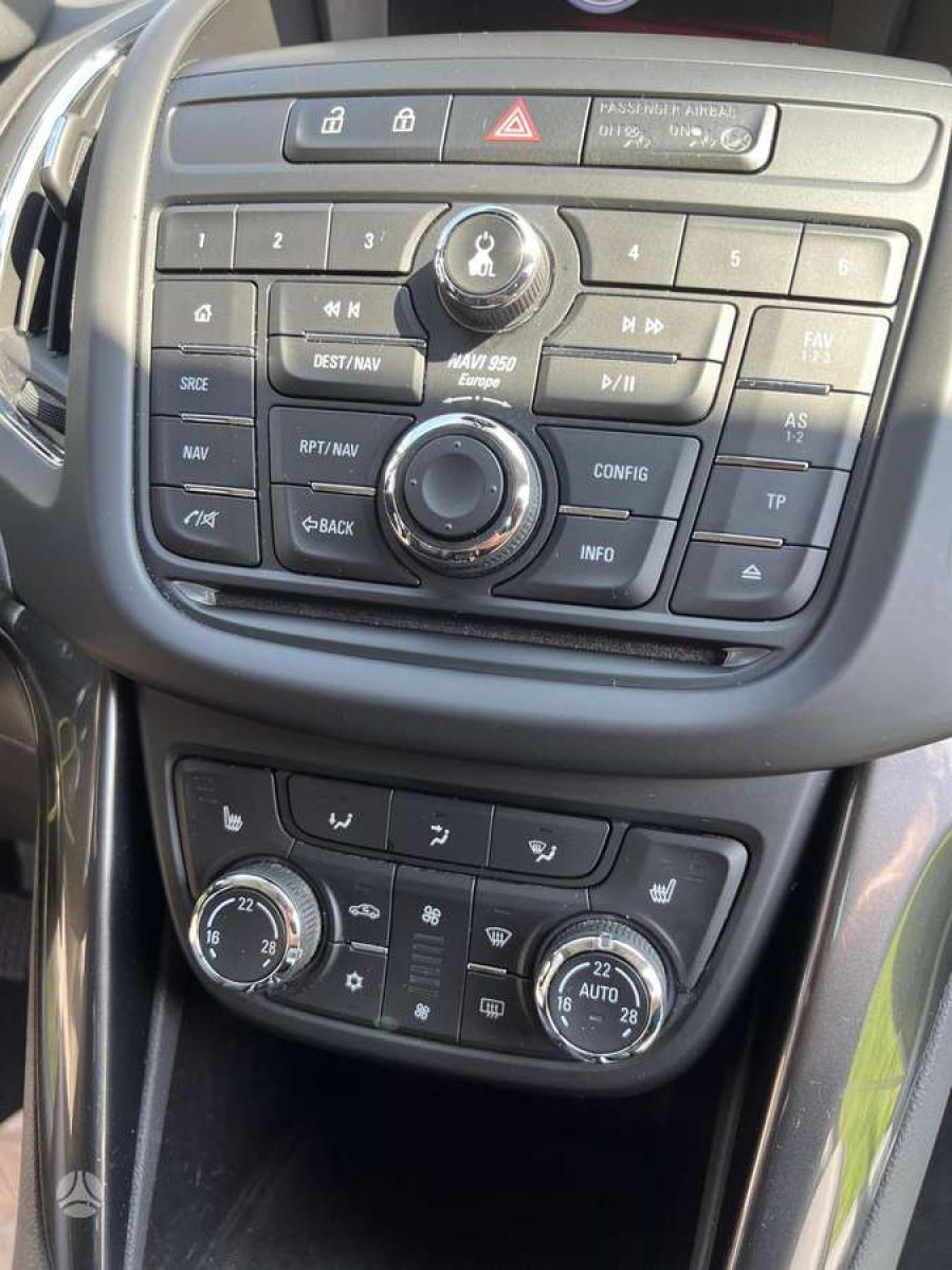Brūns Opel Zafira 2016 Prienai, ar dzinēja tilpumu 1.60 L un nobraukumu 232 tūkst. km par 5499 €, foto 22 vietnē AUTOMOTO.COM.LV