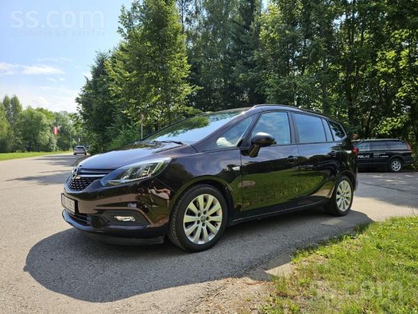 Brūns Opel Zafira 2017 Rīga, ar dzinēja tilpumu 2.00 L un nobraukumu 98 tūkst. km par 10200 €, foto 2 vietnē AUTOMOTO.COM.LV
