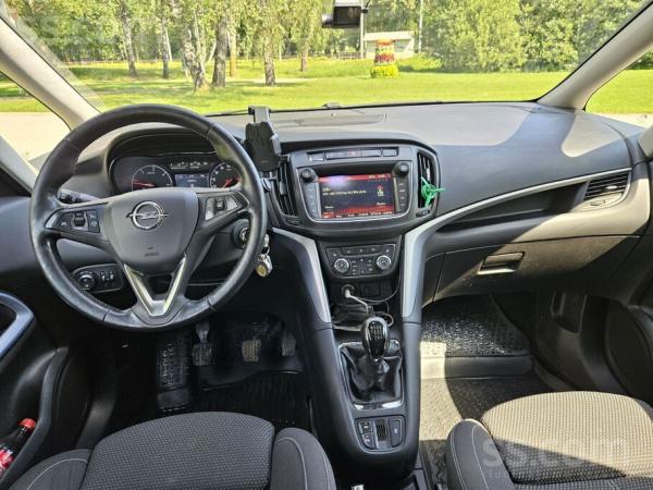 Brūns Opel Zafira 2017 Rīga, ar dzinēja tilpumu 2.00 L un nobraukumu 98 tūkst. km par 10200 €, foto 5 vietnē AUTOMOTO.COM.LV