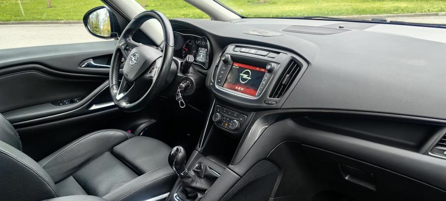 Brūns Opel Zafira 2017 Rīga, ar dzinēja tilpumu 1.60 L un nobraukumu 203 tūkst. km par 6500 €, foto 9 vietnē AUTOMOTO.COM.LV