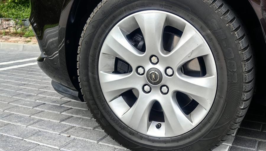 Brūns Opel Zafira 2017 Rīga, ar dzinēja tilpumu 1.60 L un nobraukumu 203 tūkst. km par 6500 €, foto 28 vietnē AUTOMOTO.COM.LV