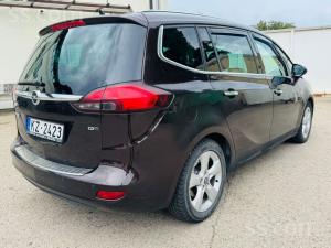 Brown Opel Zafira 2012 in Riga, with an engine capacity of 1.90 L and mileage of 0 thousand km for 3950 €, photo 8 on AUTOMOTO.COM.LV