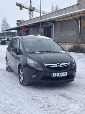 Opel Zafira 2012 in Klaipeda, with an engine capacity of 2.00 L and mileage of 261 thousand km for 4999 €, photo  on AUTOMOTO.COM.LV