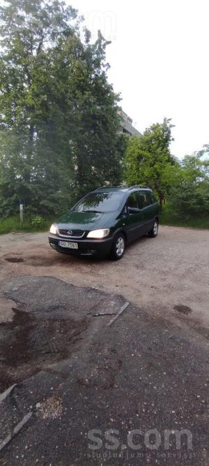 Zaļš Opel Zafira 1999 Daugavpils, ar dzinēja tilpumu 1.60 L un nobraukumu 340 tūkst. km par 800 €, foto  vietnē AUTOMOTO.COM.LV