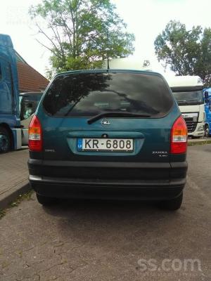 Zaļš Opel Zafira 2001 Liepāja, ar dzinēja tilpumu 1.80 L un nobraukumu 278 tūkst. km par 1000 €, foto 4 vietnē AUTOMOTO.COM.LV