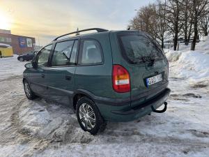 Zaļš Opel Zafira 2002 Plungė, ar dzinēja tilpumu 2.00 L un nobraukumu 250 tūkst. km par 850 €, foto 4 vietnē AUTOMOTO.COM.LV
