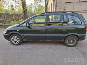 Green Opel Zafira 2003 in Riga, with an engine capacity of 1.60 L and mileage of 325 thousand km for 700 €, photo 5 on AUTOMOTO.COM.LV