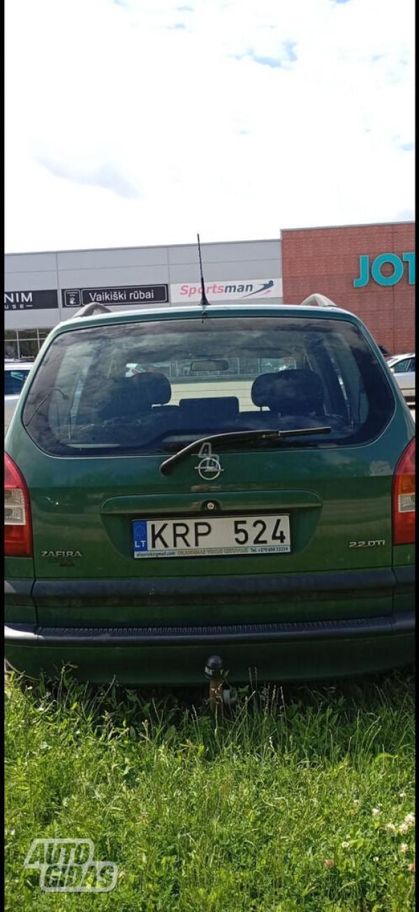 Green Opel Zafira 2003 in Marijampole, with an engine capacity of 2.20 L and mileage of 338 thousand km for 750 €, photo 5 on AUTOMOTO.COM.LV