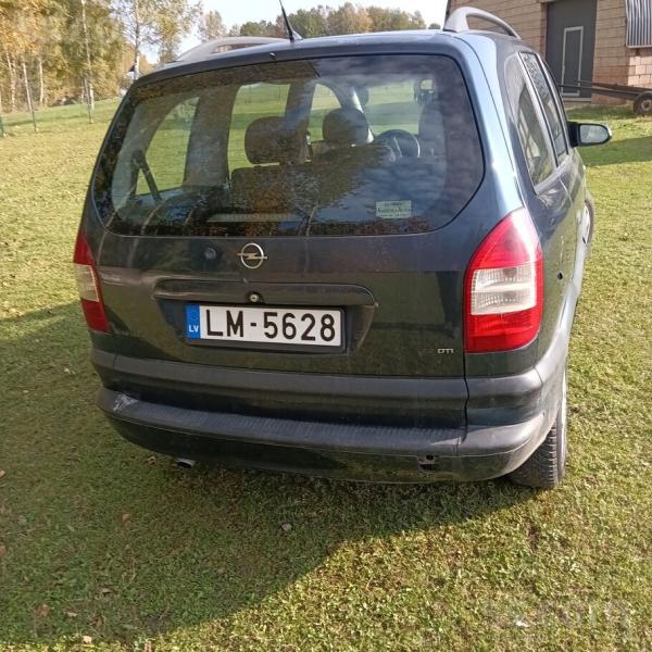 Zaļš Opel Zafira 2003 Rēzekne, ar dzinēja tilpumu 2.20 L un nobraukumu 249 tūkst. km par 1050 €, foto 4 vietnē AUTOMOTO.COM.LV