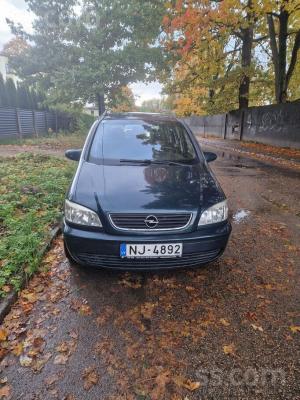 Green Opel Zafira 2004 in Riga, with an engine capacity of 2.00 L and mileage of 292 thousand km for 1000 €, photo 3 on AUTOMOTO.COM.LV