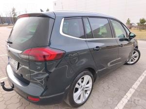 Green Opel Zafira 2014 in Riga, with an engine capacity of 1.60 L and mileage of 0 thousand km for 5900 €, photo 5 on AUTOMOTO.COM.LV
