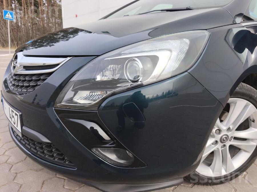 Green Opel Zafira 2014 in Riga, with an engine capacity of 1.60 L and mileage of 0 thousand km for 5900 €, photo 27 on AUTOMOTO.COM.LV