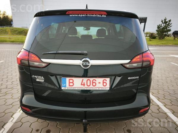 Green Opel Zafira 2014 in Riga, with an engine capacity of 1.60 L and mileage of 0 thousand km for 5900 €, photo 5 on AUTOMOTO.COM.LV