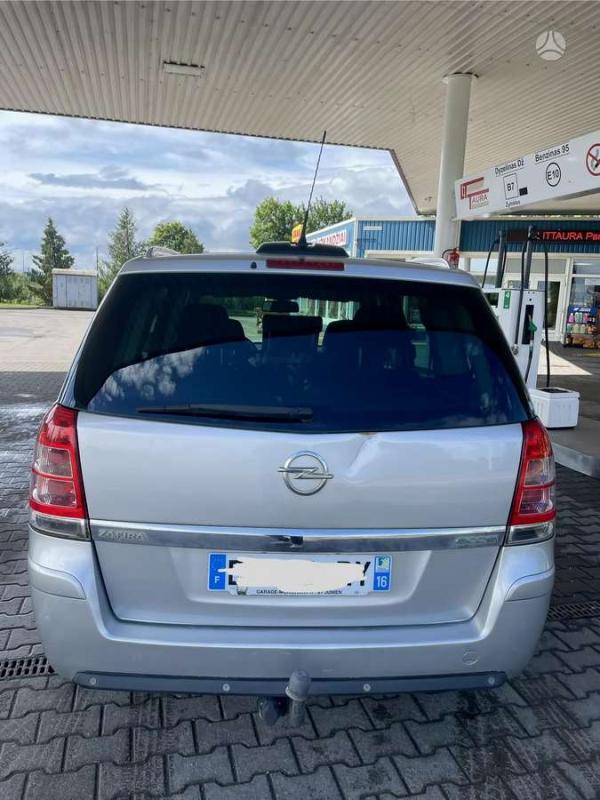 Pelēks Opel Zafira 2011 Tauragė, ar dzinēja tilpumu 1.70 L un nobraukumu 271 tūkst. km par 2900 €, foto 6 vietnē AUTOMOTO.COM.LV