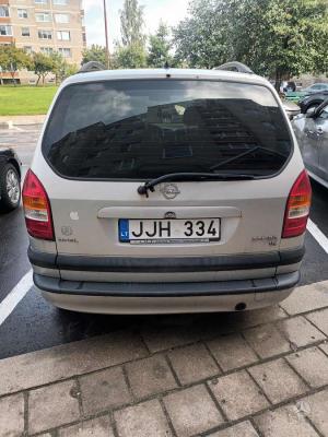 Pelēks Opel Zafira 2002 Šauļi, ar dzinēja tilpumu 1.60 L un nobraukumu 25 tūkst. km par 360 €, foto 9 vietnē AUTOMOTO.COM.LV