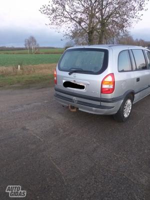 Grey Opel Zafira 2003 in Vilnius, with an engine capacity of 2.20 L and mileage of 3 thousand km for 600 €, photo  on AUTOMOTO.COM.LV