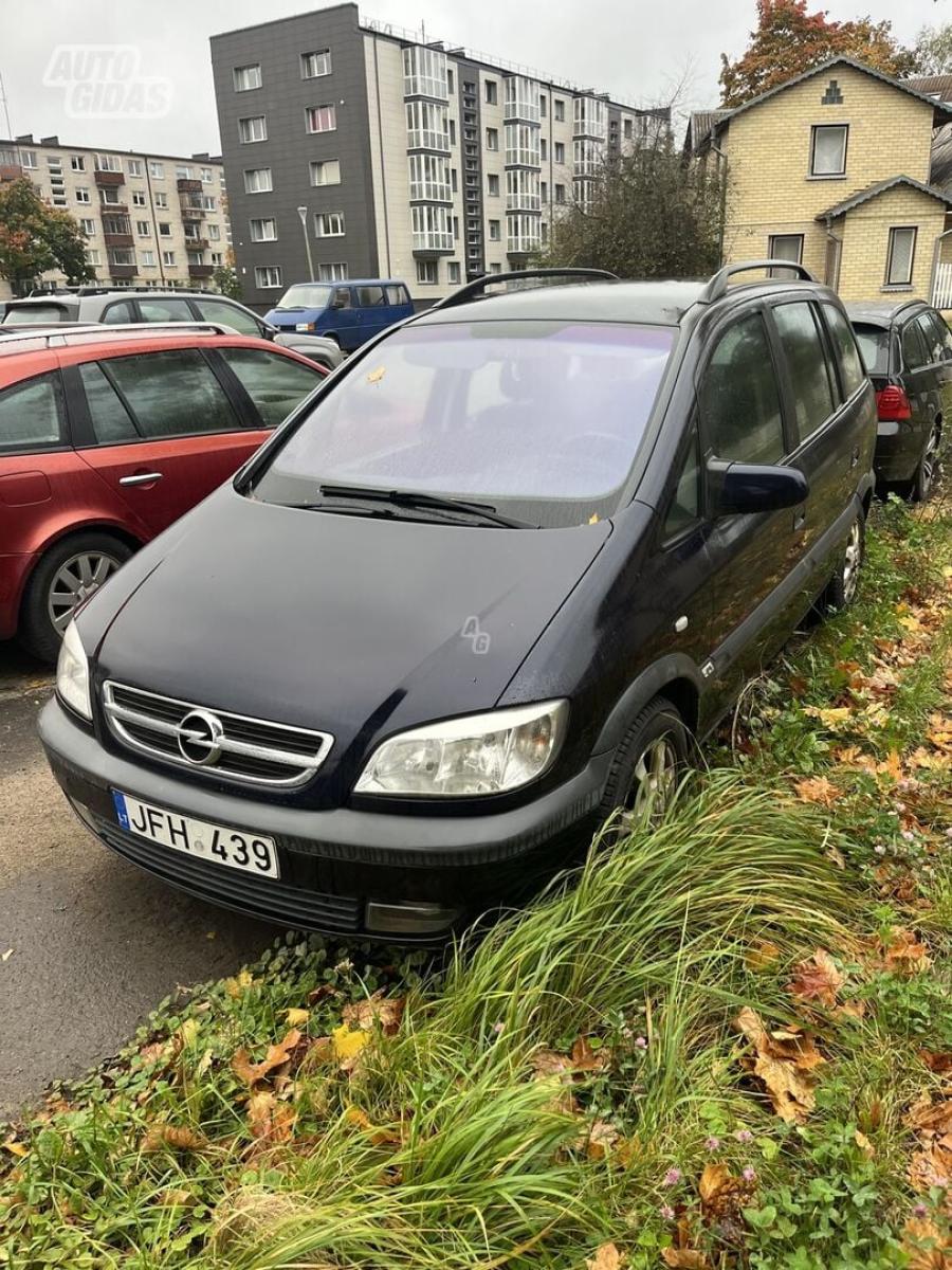 Pelēks Opel Zafira 2003 Panevēža, ar dzinēja tilpumu 1.30 L un nobraukumu 465 tūkst. km par 900 €, foto 3 vietnē AUTOMOTO.COM.LV