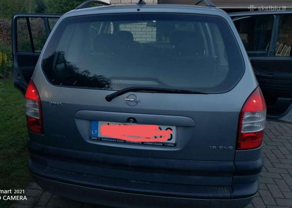 Pelēks Opel Zafira 2005 Kauņa, ar dzinēja tilpumu 1.60 L un nobraukumu 265 tūkst. km par 500 €, foto 3 vietnē AUTOMOTO.COM.LV
