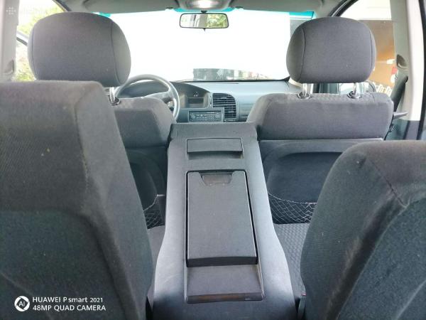 Pelēks Opel Zafira 2005 Kauņa, ar dzinēja tilpumu 1.60 L un nobraukumu 265 tūkst. km par 500 €, foto 8 vietnē AUTOMOTO.COM.LV